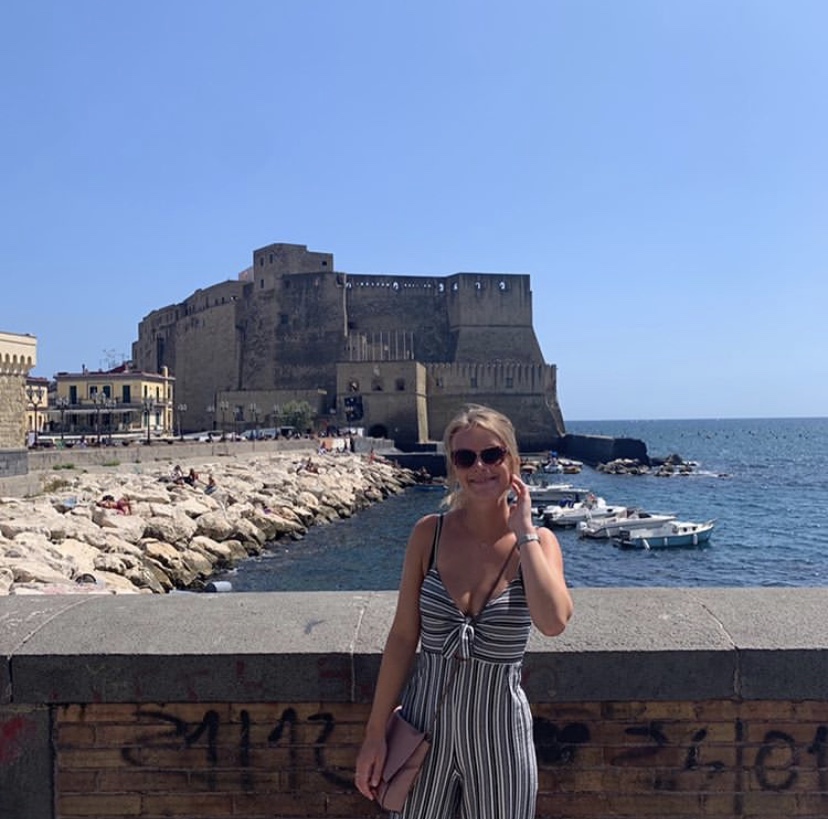 Amazing activities for a day in Naples itinerary - The Teachers Who Travel