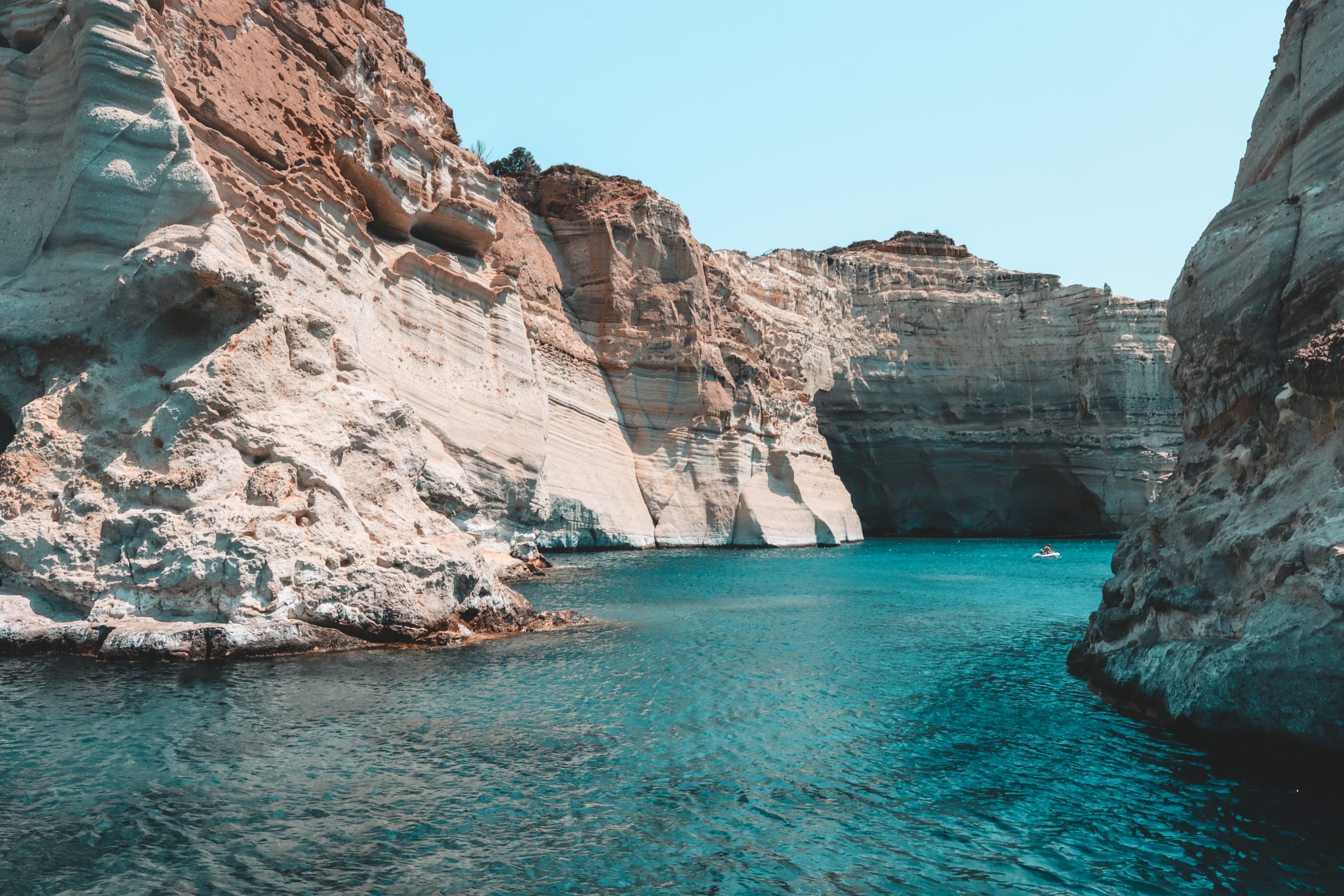 Your ultimate list of things to do in Milos - The Teachers Who Travel