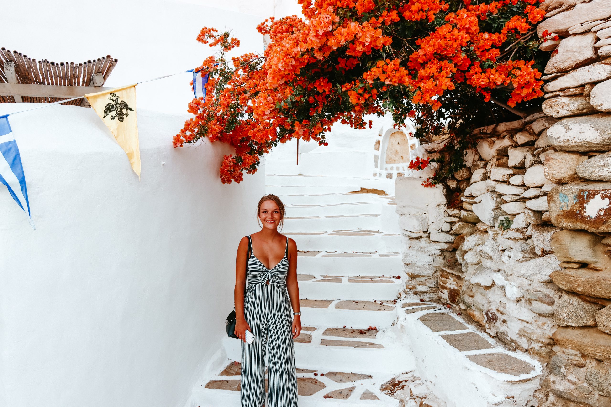 A beautiful guide to the Greek island of Ios - The Teachers Who Travel