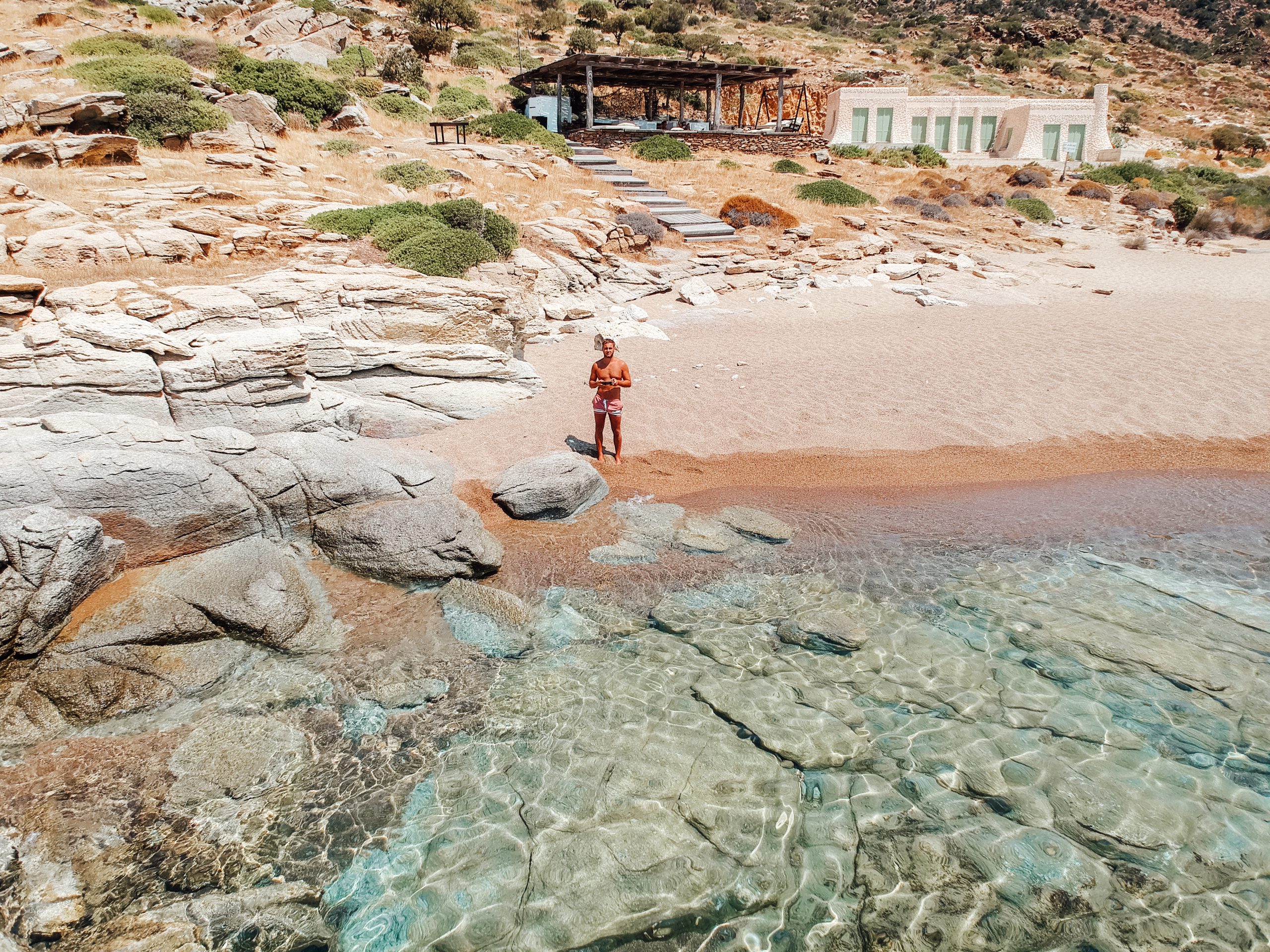 A beautiful guide to the Greek island of Ios - The Teachers Who Travel